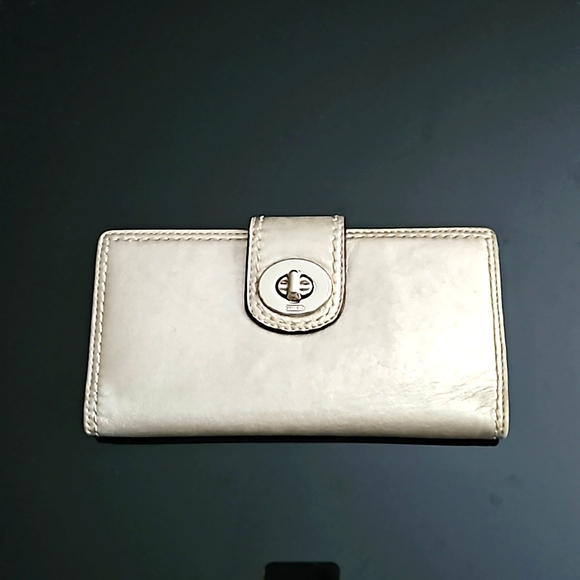 Coach | Bags | Coach Turnlock Wallet | Poshmark